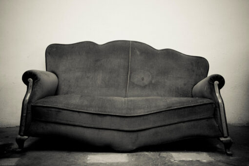 How to Avoid Sofa Disasters (or why bargain hunting can go way wrong ...